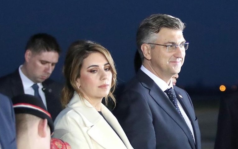 Plenković izmijenio imovinsku karticu, ali i radni status supruge Ane