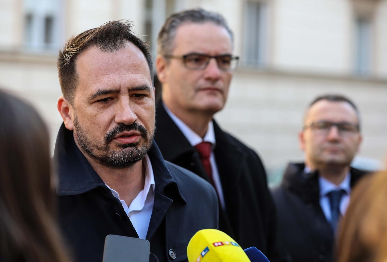 Igor Peternel priznao: “Bio sam u SDP-u, učlanio sam se zbog Mirele Holy”