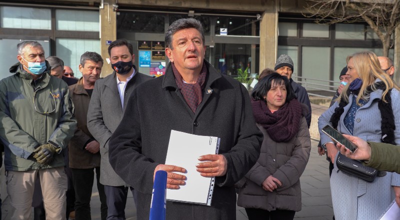 Sačić zaprijetio postavljanjem šatora ispred Ministarstva branitelja