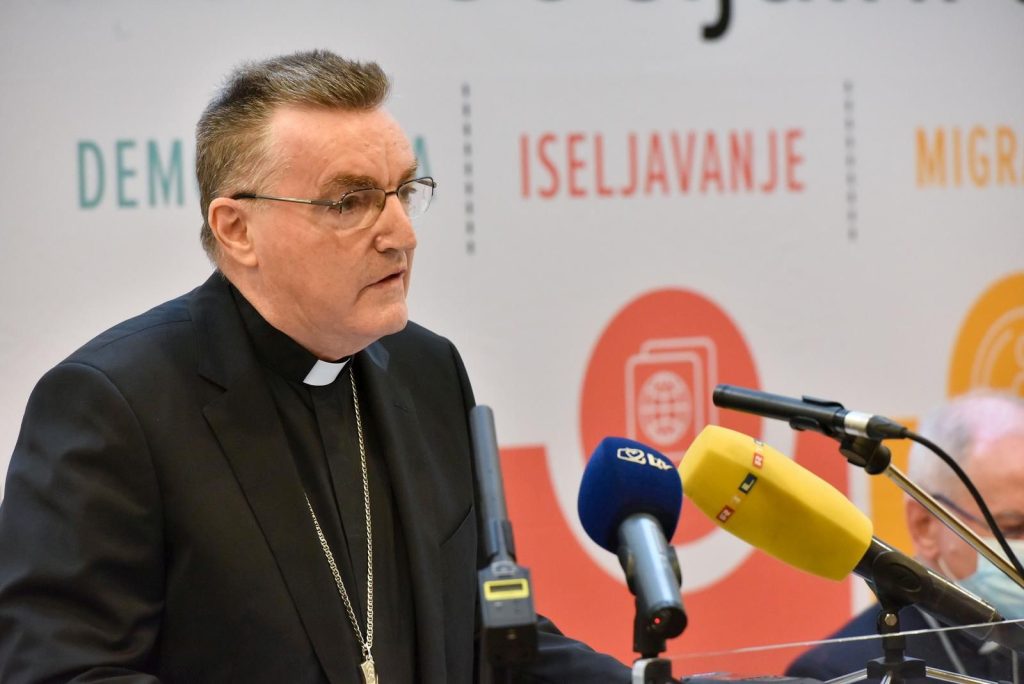 Kardinal Bozanić pozvao na cijepljenje: ‘To je čin ljubavi prema sebi i ...