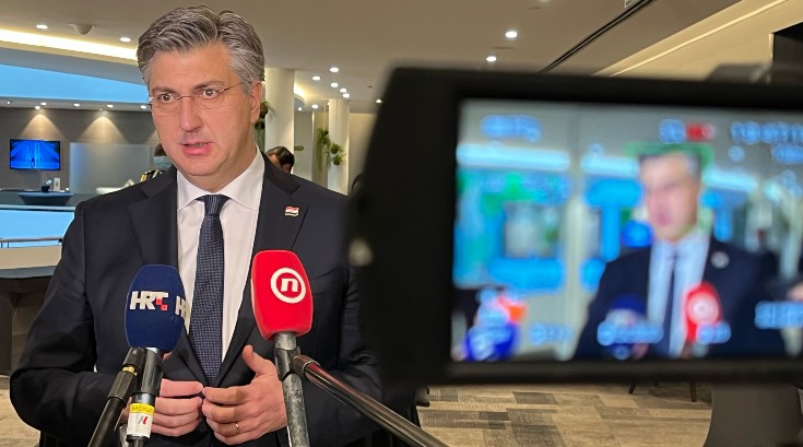 Plenković: Najoštrije osuđujemo agresiju Rusije na Ukrajinu