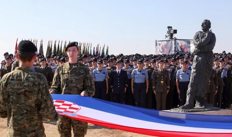 U Kninu proslava Oluje, stigao kompletan državni vrh