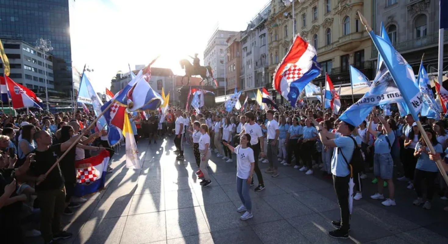 Antunovski hod mladih: Uz pjesmu, ples i molitvu tisuće vjernika u Zagrebu