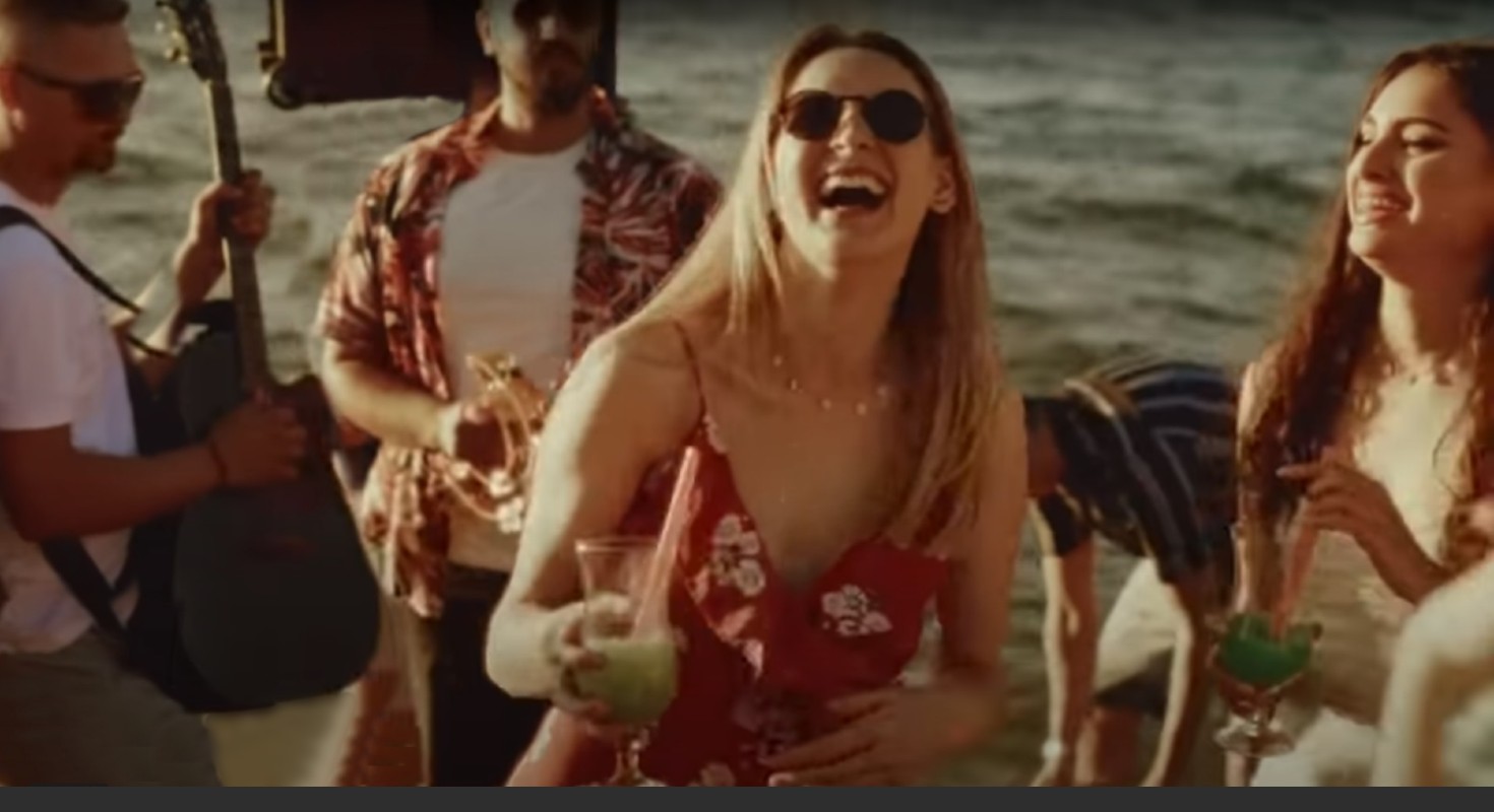 Martini Band objavio pravi ljetni hit, a zvijezda je i kombi iz 50-ih