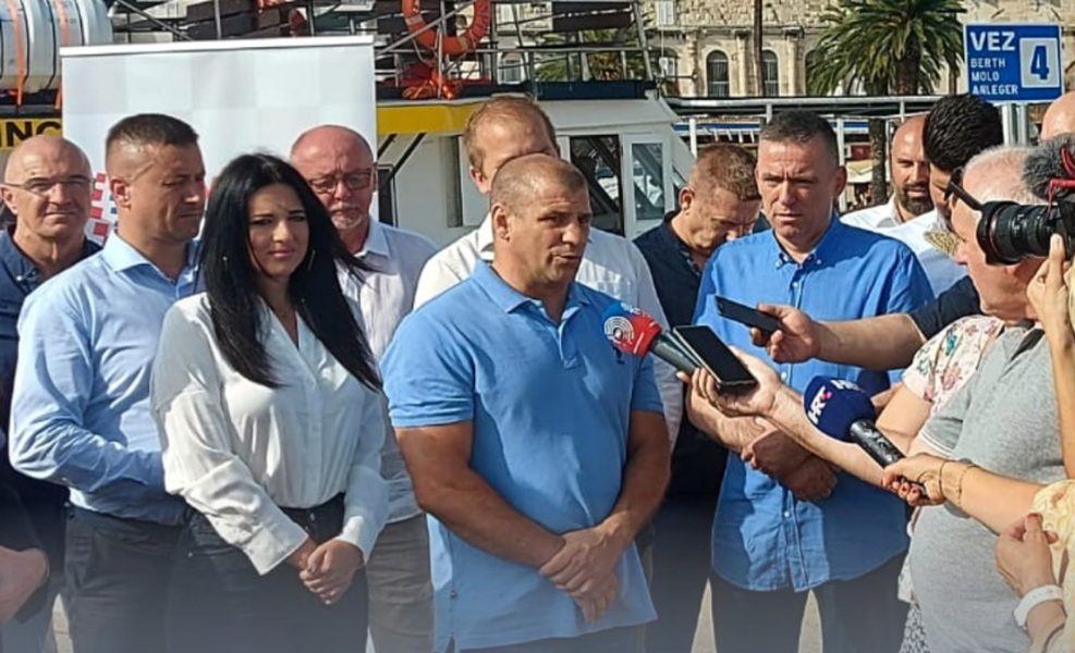 DP pokreće rat protiv cajki: “To je planirana kulturna agresija s istoka”