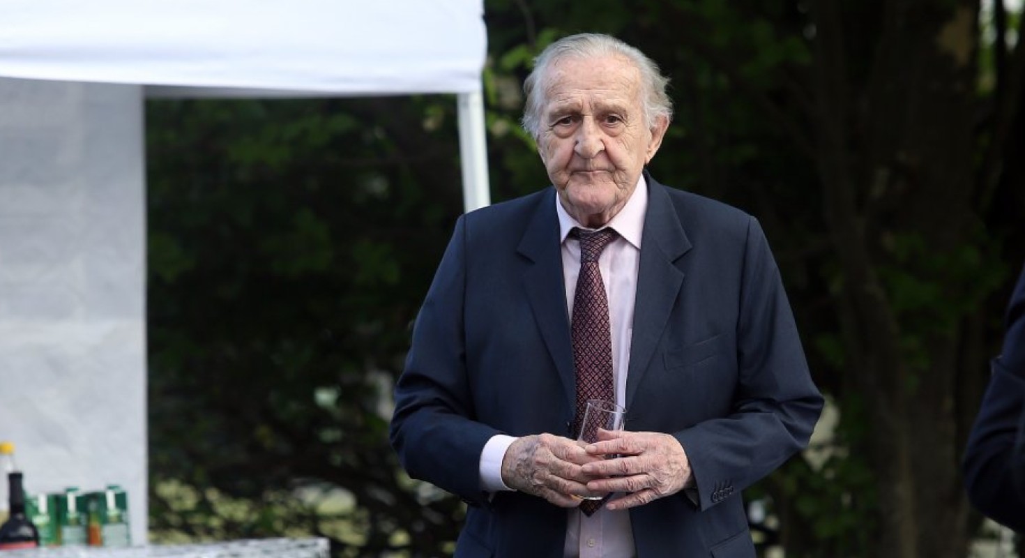 Umro je Veljko Bulajić. Njegov film “Bitka na Neretvi” bio je kandidat ...