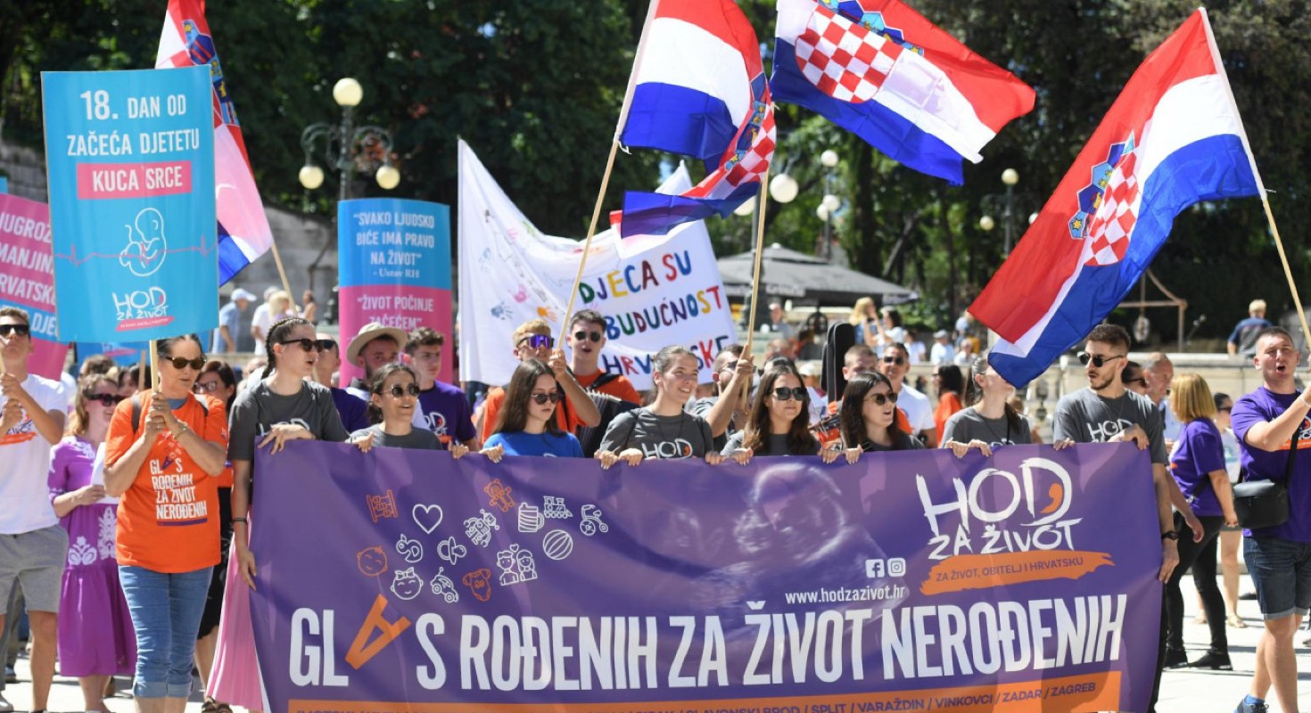 Tomašević trlja ruke, sud presudio da nije diskriminirao “Hod za život”