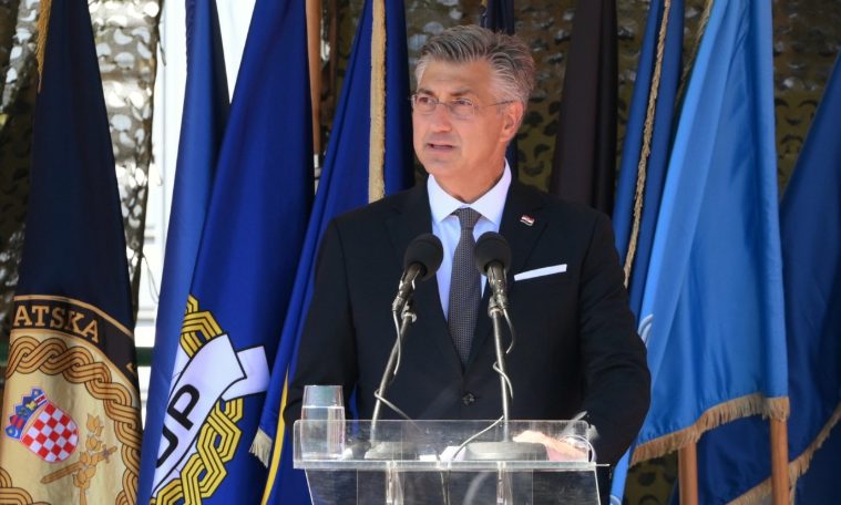 Plenković: U Kninu se prisjetimo što nam Oluja znači i čemu nas uči