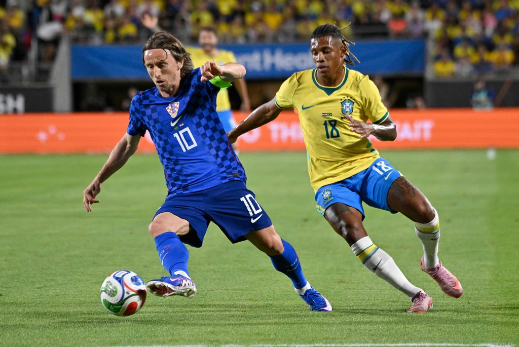 VIDEO: Brazil - Hrvatska 3:1 Sudac opasno pogurao Seleçao